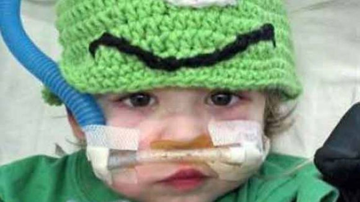 Renzo tuvo un nuevo paro y su papá pide que recen por él