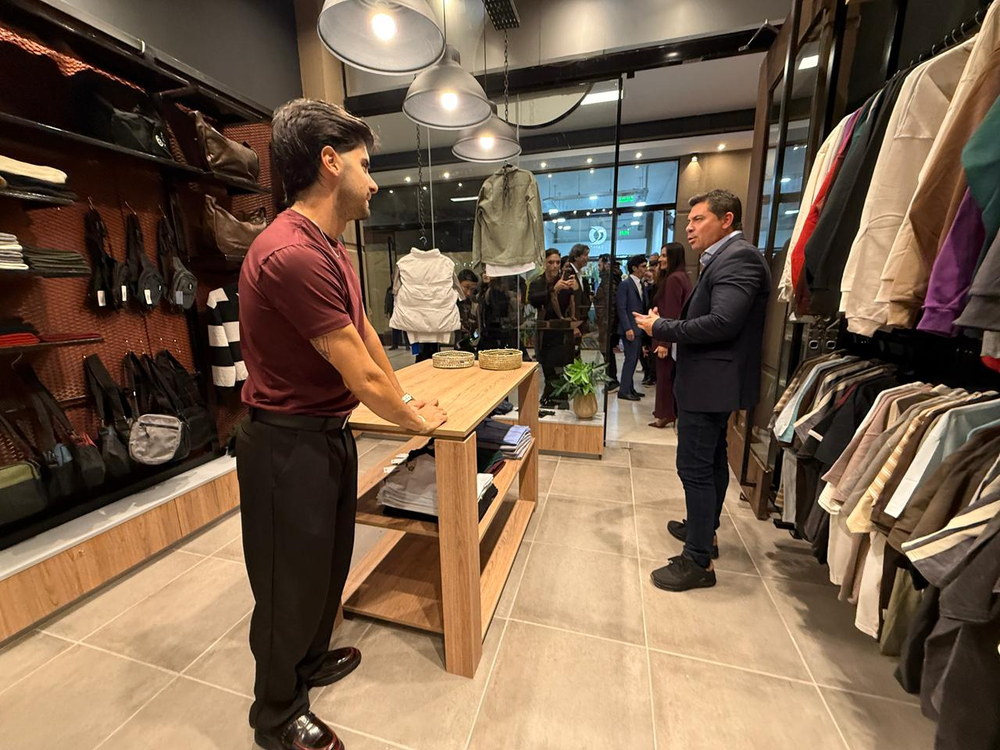 Inauguraron el Centro Comercial Las Lajas en Chimbas y apuestan a ...