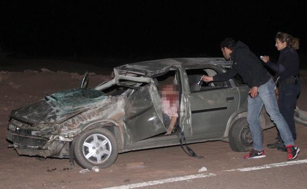 Dirigente católico murió por una duna de arena en la ruta