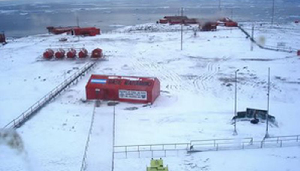 En Base Marambio, la sensación térmica llegó a los 42º bajo cero
