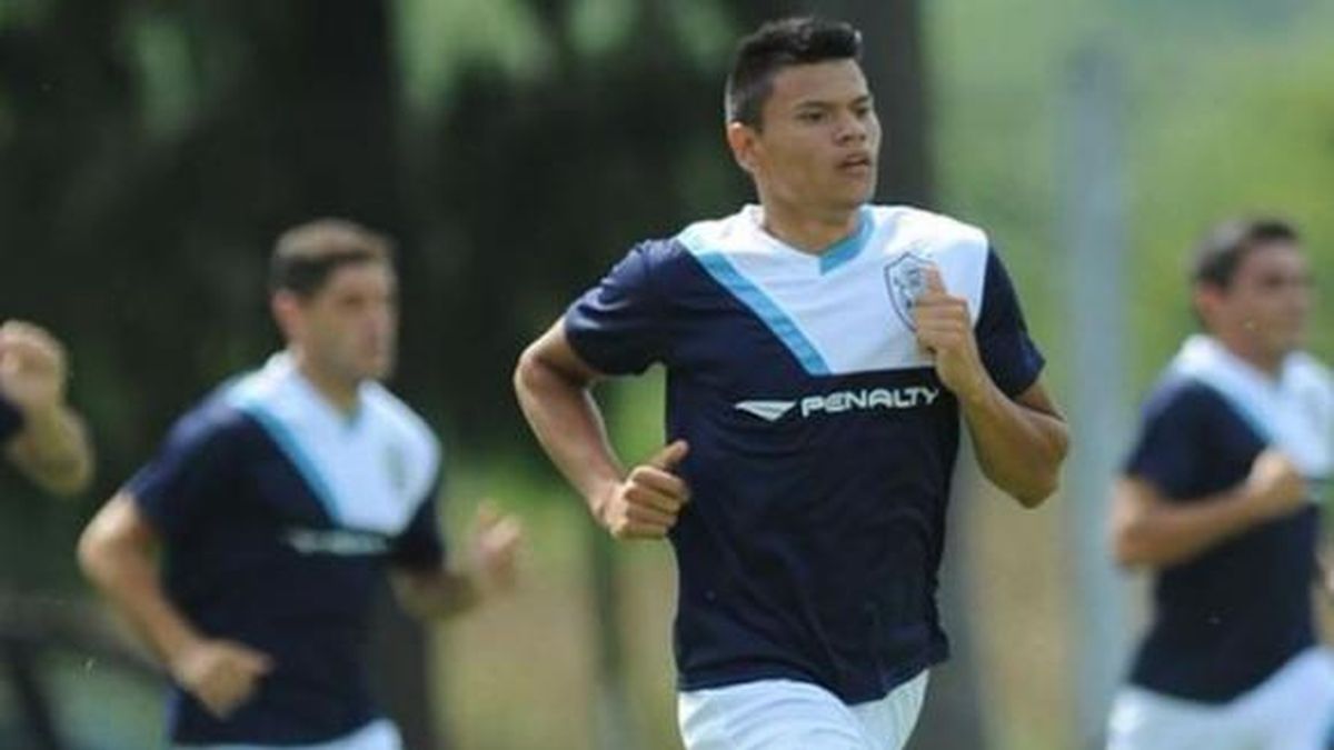 Boca incorporó al otro Bou