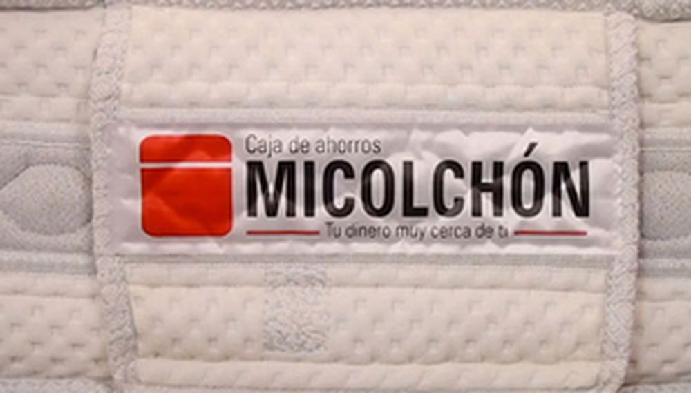 Colchón con caja fuerte