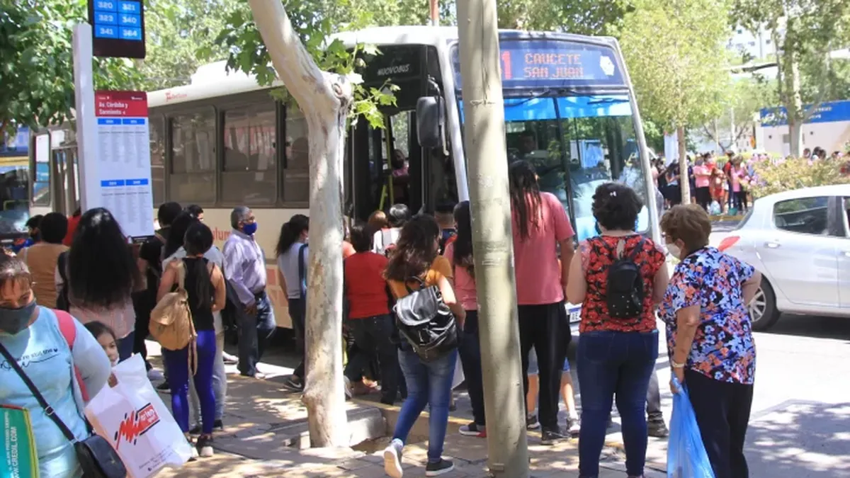 Coletazos en comercios por el cambio de paradas