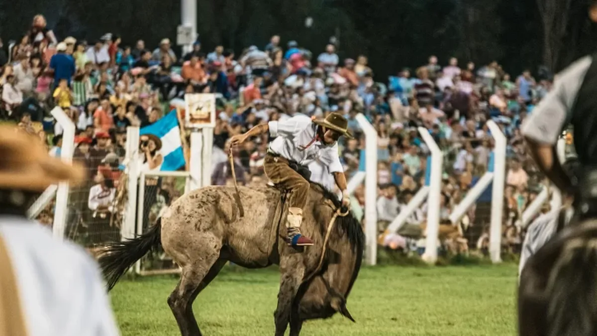 Hoy arranca la Fiesta Nacional de la Destreza Criolla y el Folclore ...