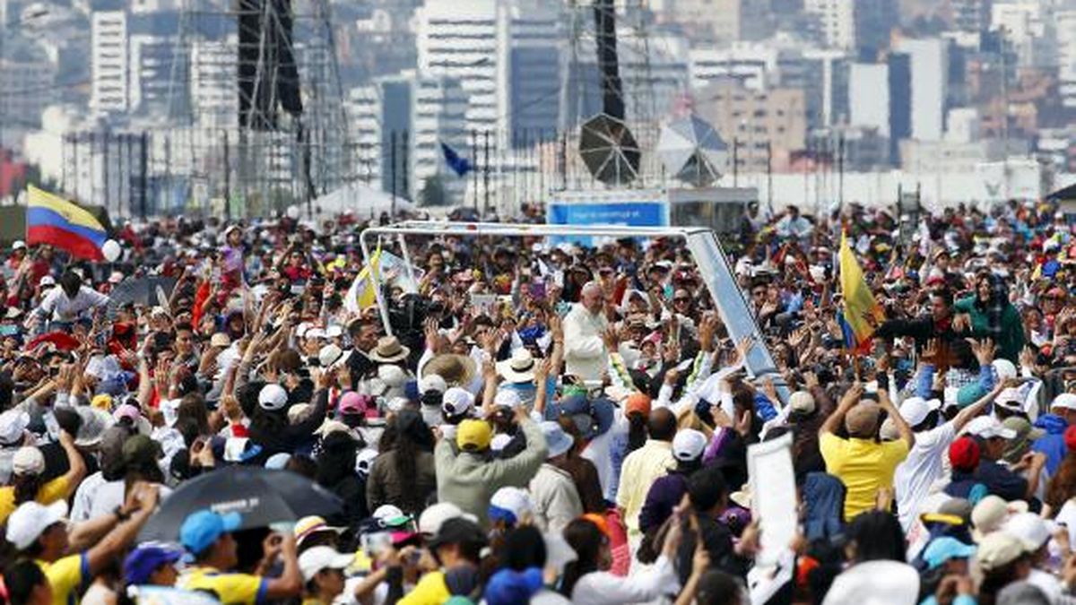 El Papa Francisco pidió “dejar de lado los liderazgos únicos”