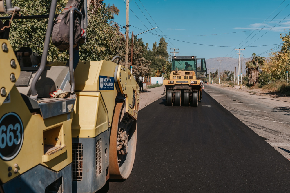 Vialidad Provincial: la Calle Meglioli ya luce 500 metros de pavimento ...