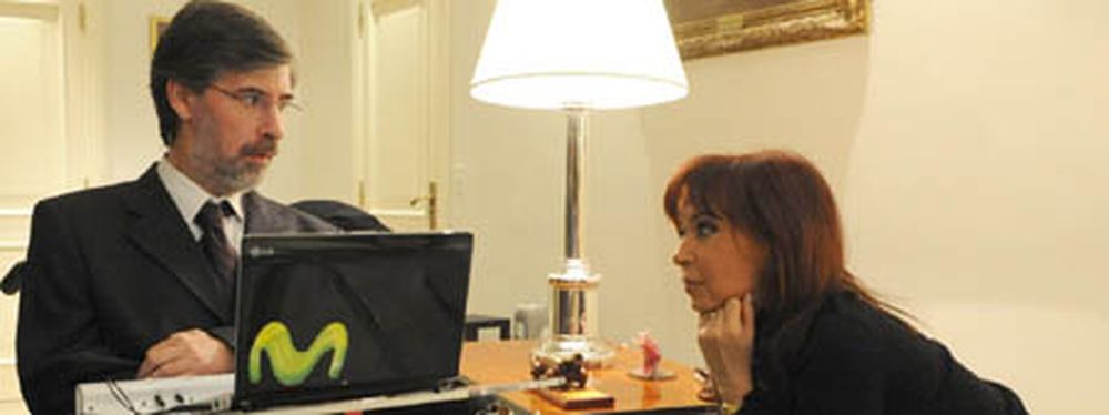 Cristina recibió emocionada a Jorge Rivas