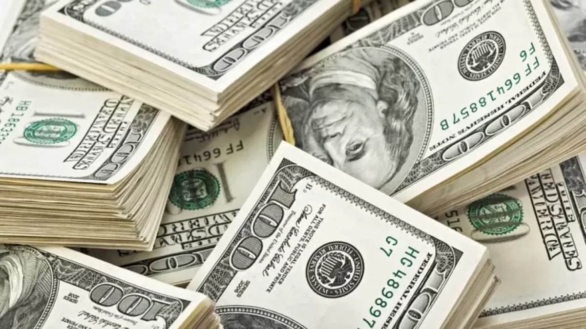 El dólar blue subió dos pesos y llegó a un nuevo récord: $152