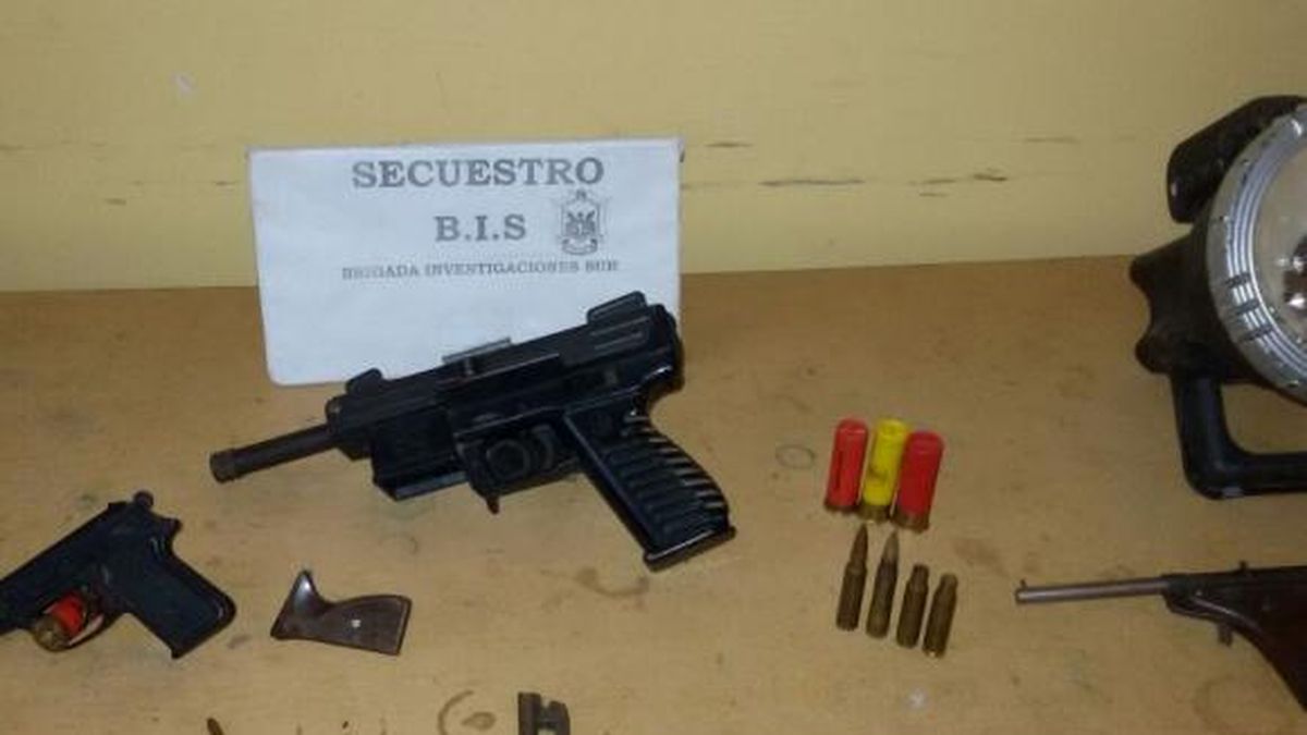 ¿Comerciaba con cosas robadas y armas?