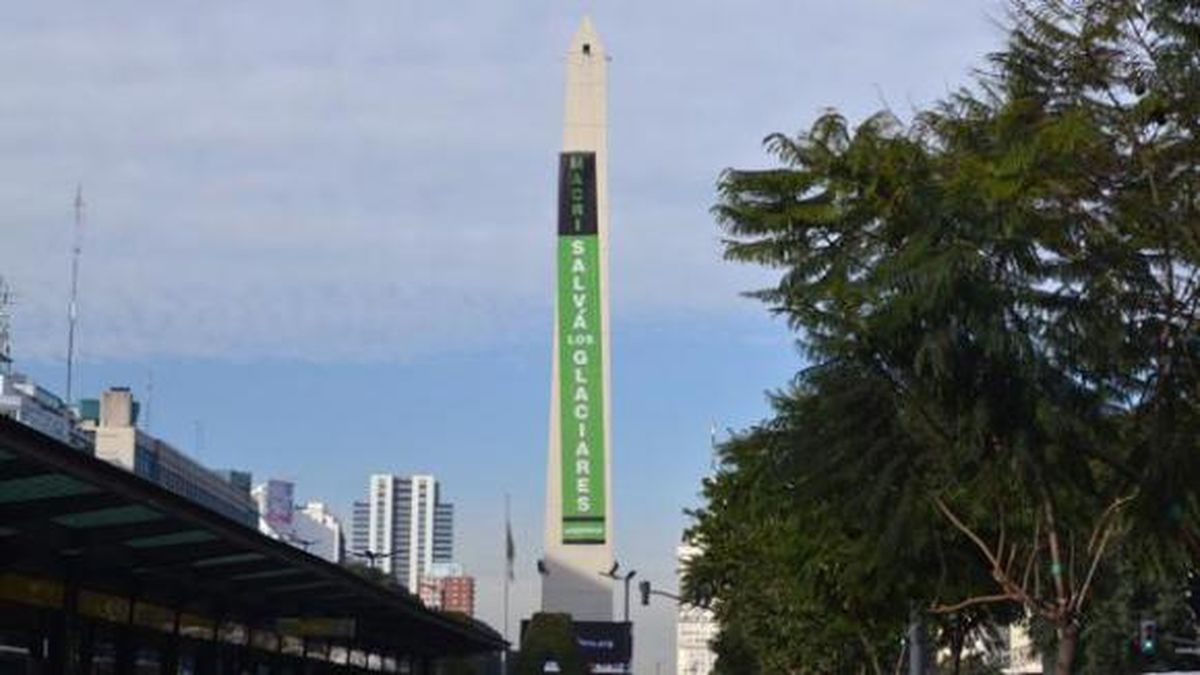 Movida ambientalista en el Obelisco
