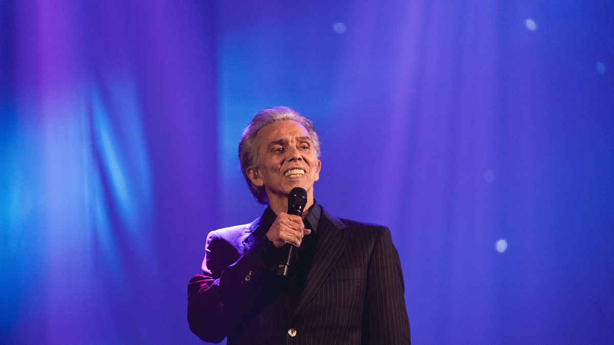 Jairo dará un concierto en San Juan, junto a la orquesta de la UNSJ
