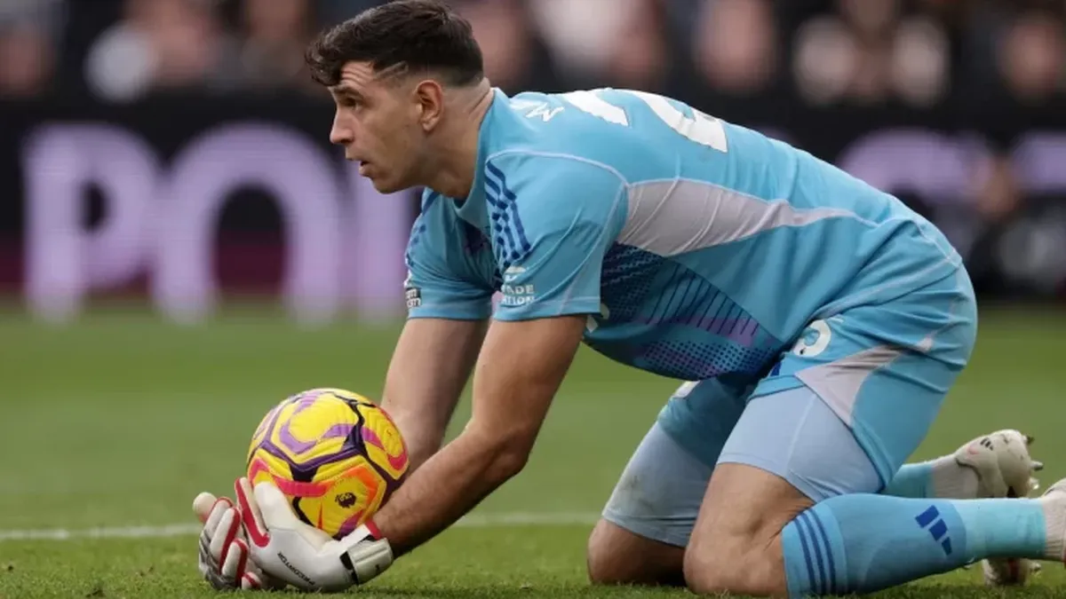 Histórico cambio en el fútbol: la nueva regla de los “8 segundos” que ...